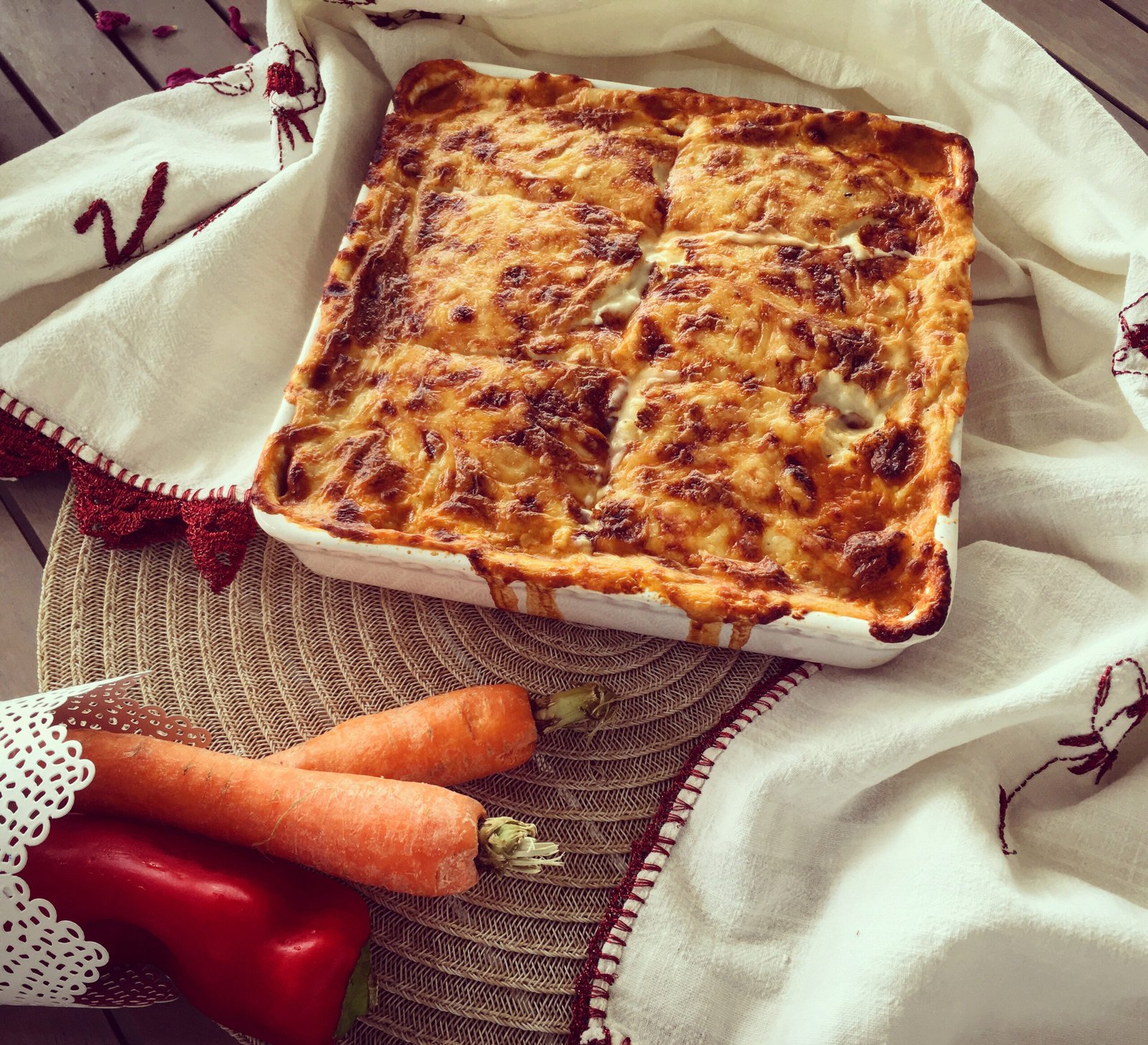 Μπριάμ με Μπεσαμέλ Γιαουρτιού - faganoula.gr